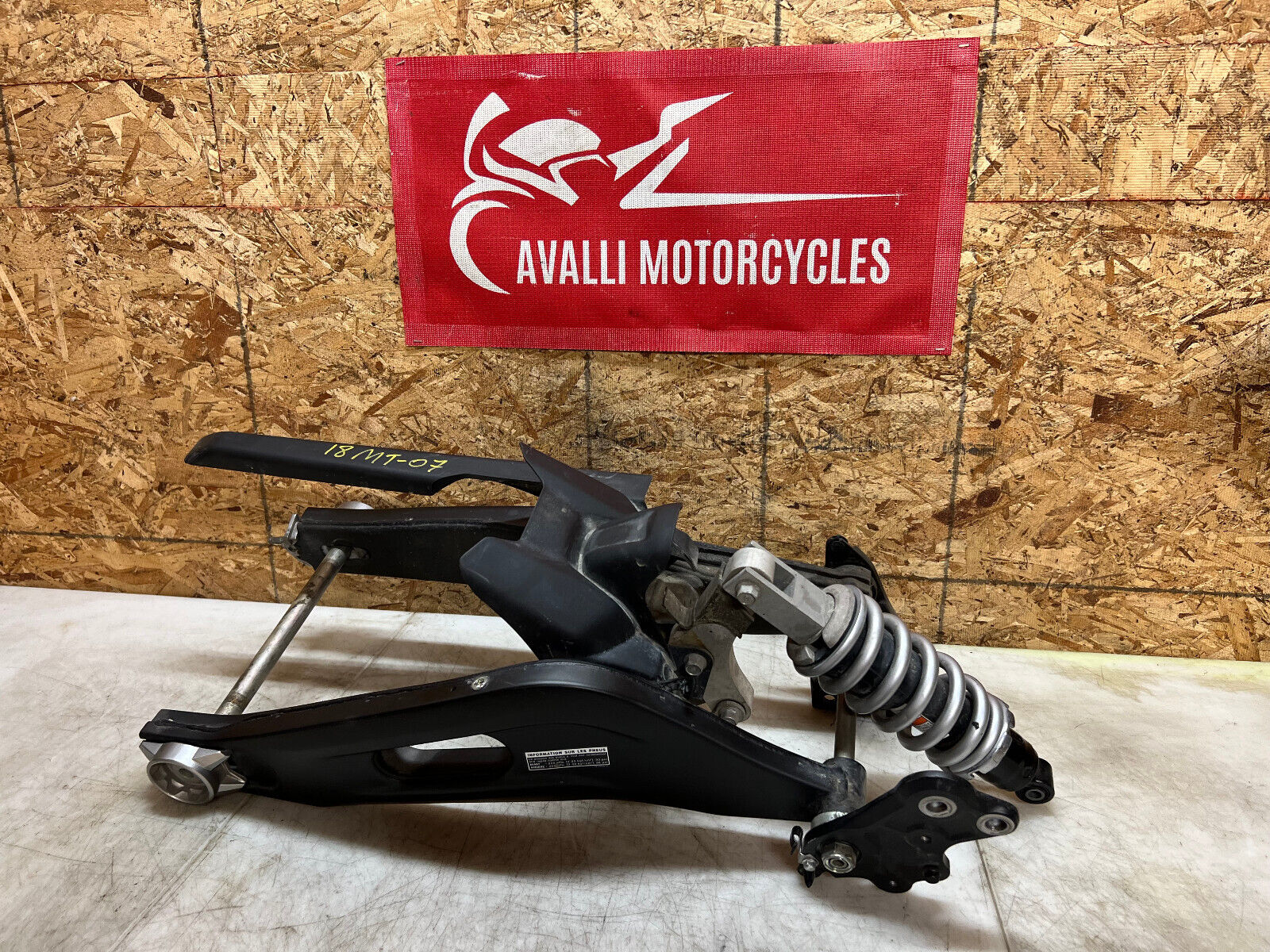 18 19 20 21 22 23 YAMAHA FZ-07 FZ07 MT-07 MT07 REAR SWINGARM SWING ARM ...